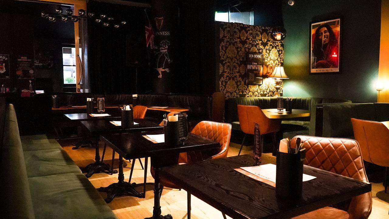 Best Bars in Broadbeach | Wicked Night Life Tours